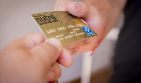 Ya están acreditadas las tarjetas Nutre-Comedores Escolares – BARILOCHE MÁS